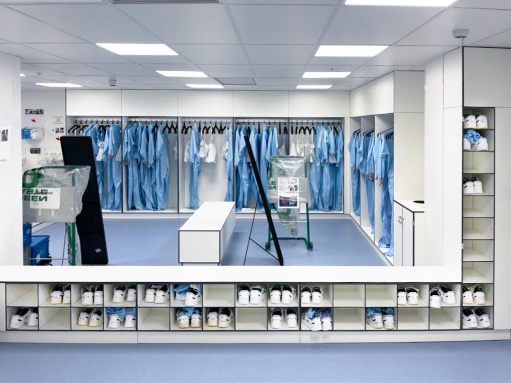 Cleanroom Hygiene Sluices | Class 5 to 9 Cleanroom Solutions